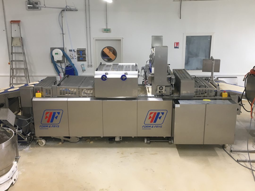 Industrial Bakery Production | Automated Dough Folder & Filler